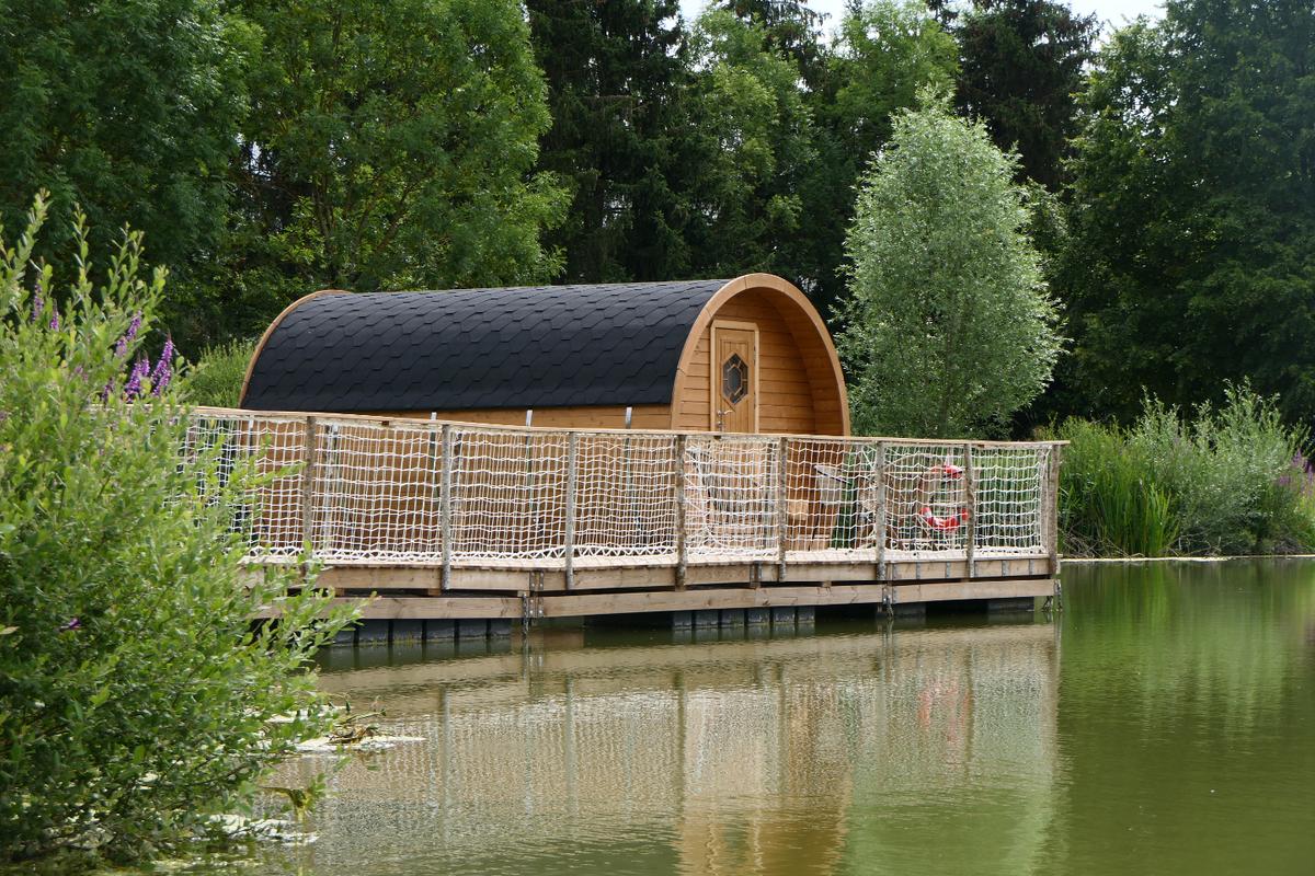 Les cabanes flottantes - Logement insolite à Givrauval | GreenGo