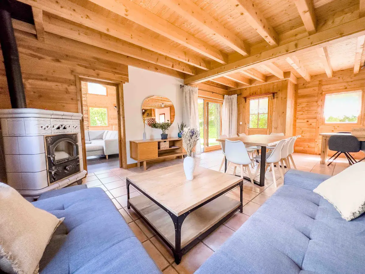 Chalet Alizée · Nature, lac et montagnes ⁂ - Location à Alex | GreenGo