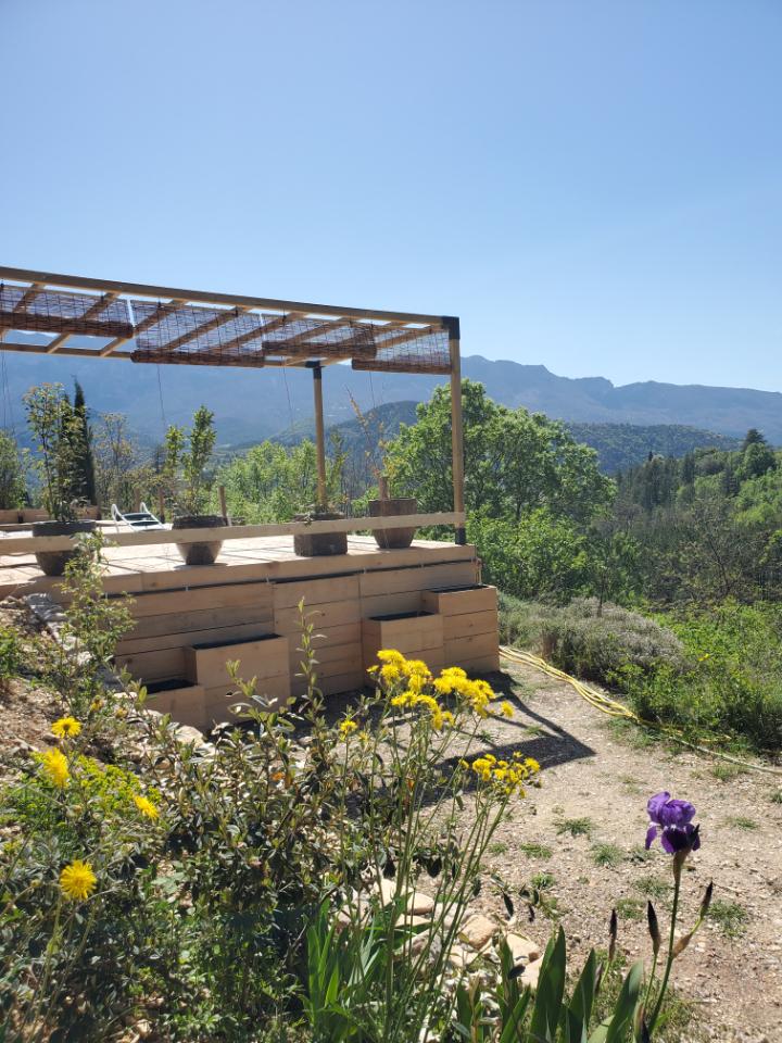 Domaine Thym et Romarin - Tente Lodge - Logement insolite à Saillans ...